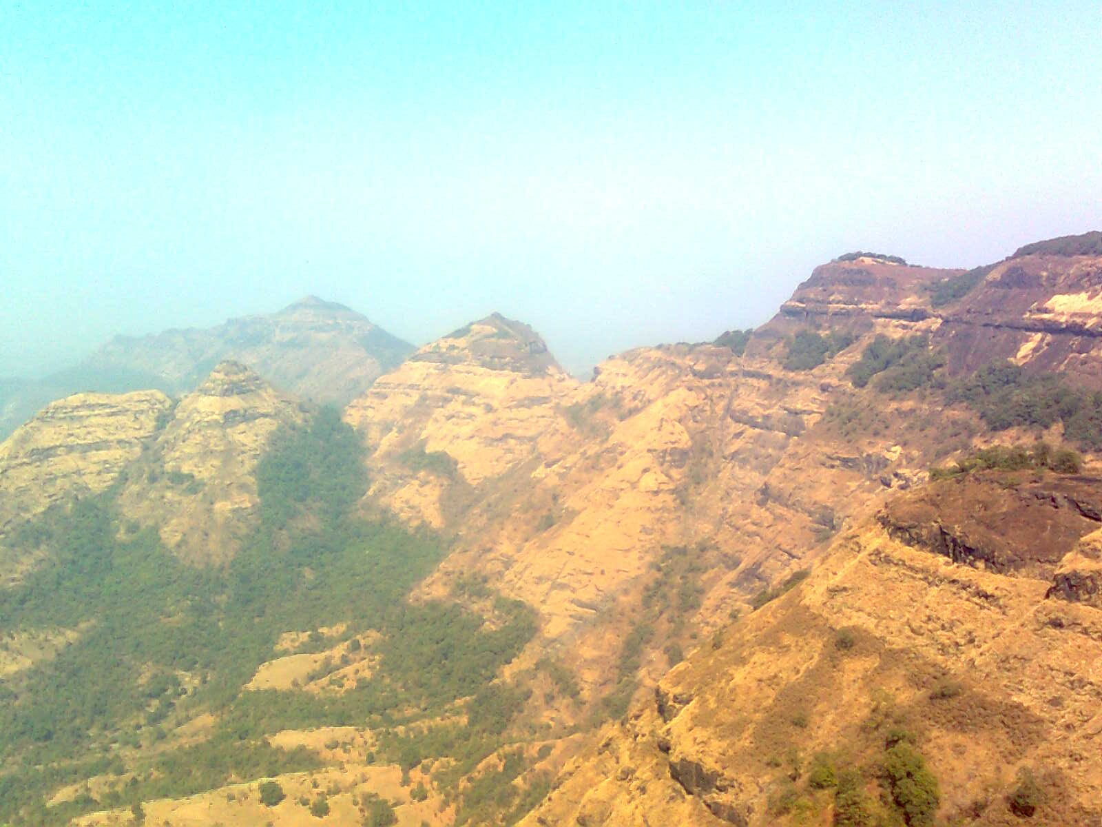Trekking in Matheran - Shoe Pen Lens